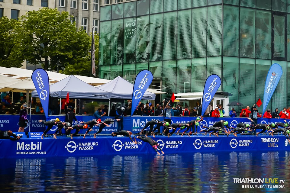 France claims the Mixed Relay World Title for the second consecutive ...